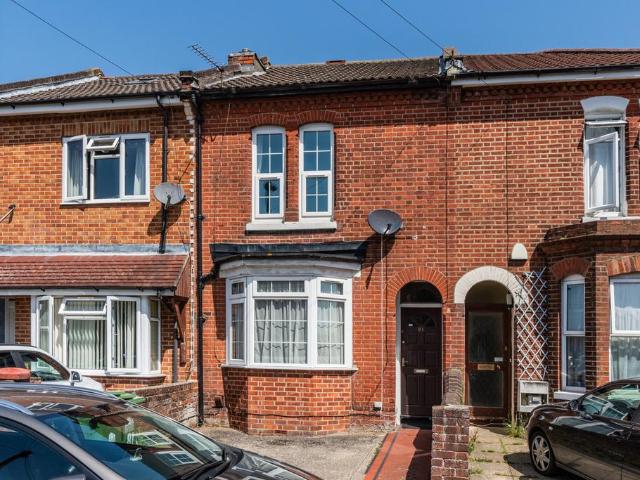 Avenue Road, Southampton, SO14 5 bed house to rent £2,250 pcm £519 pw