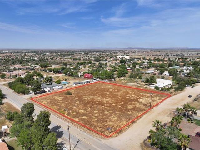 Avenue # T4, Palmdale, CA 93550