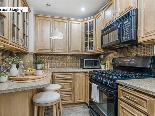 Avenue X Apt G, Brooklyn, Property For Sale