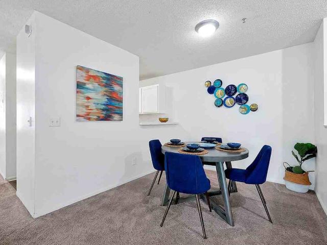 Avenues of Baldwin Park 2 Bedroom Apartment for Rent at 5800 Auver Blvd, Orlando, FL 32807 Leawood