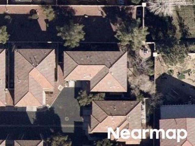 Avenzano St
