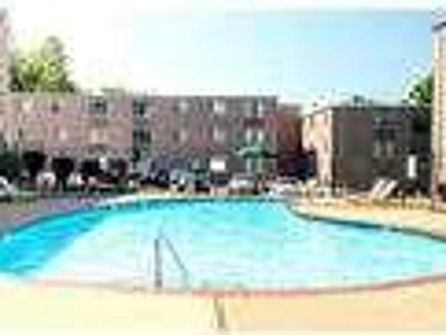 Average Rent $637 a month That´s a STEAL!