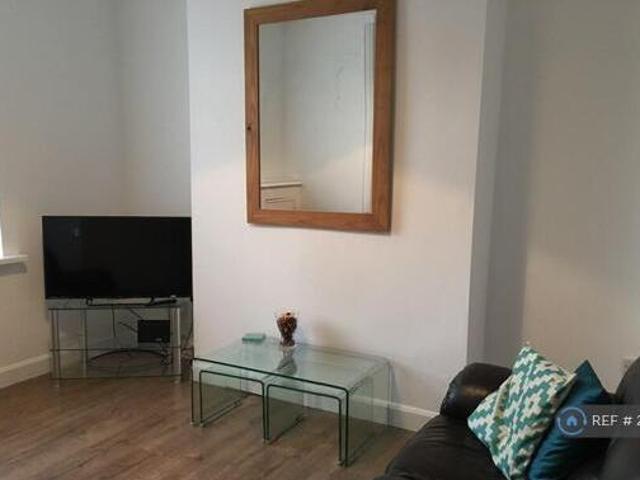 Averill Street, Manchester, 2 Bedroom Terraced