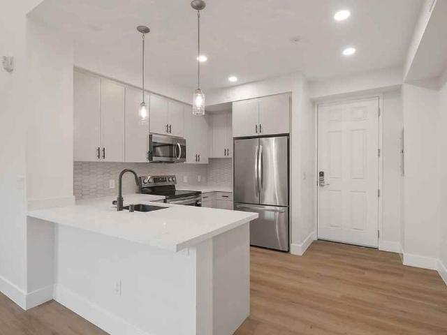 Avery 2 Bedroom Apartment for Rent at 12005 Albers St, Los Angeles, CA 91607 Valley Village