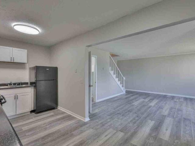 Avery Apartments 2 Bedroom Apartment for Rent at 914 Winthorne Dr, Nashville, TN 37217 Glengarry