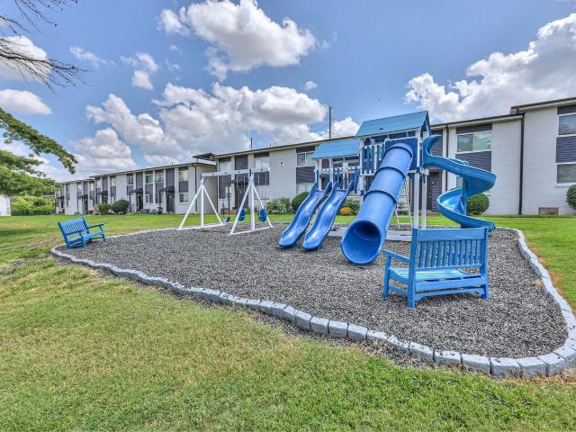 Avery Apartments 2 Bedroom Apartment for Rent at 914 Winthorne Dr, Nashville, TN 37217 Glengarry