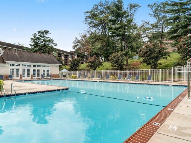 Avery Park Apartment Homes 2 Bedroom Apartment for Rent at 1801 Hampshire Green Ln, Silver Spring, MD 20903