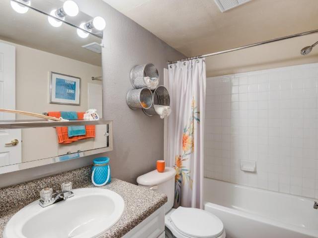 Avery Park Apartment Homes 2 Bedroom Apartment for Rent at 1801 Hampshire Green Ln, Silver Spring, MD 20903
