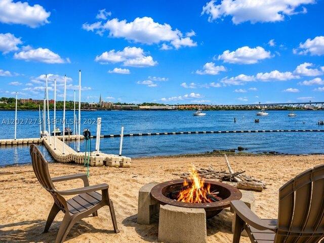 Aviva Ct, Staten Island, Home For Sale