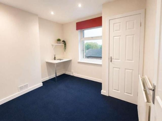Aviary Place, Leeds, LS12