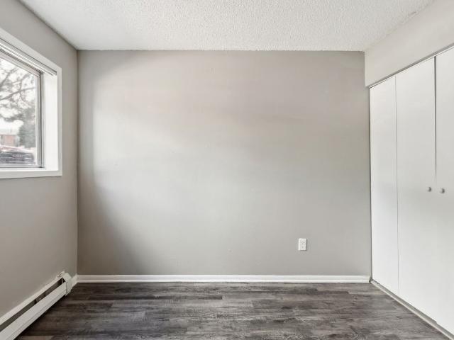 Aviator Apartments 3 Bedroom Apartment for Rent at 1670 N Murray Blvd, Colorado Springs, CO 80915 Rustic Hills