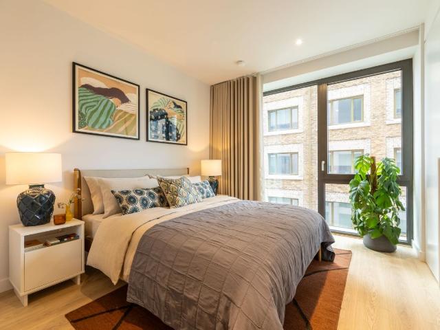 Aviator Drive, London NW2, 1 bed flat to rent, £2,385 pcm | PrimeLocation