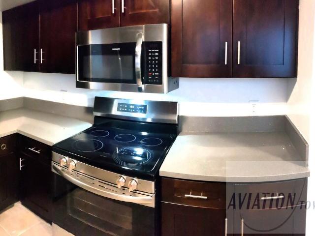 Aviation Townhomes 2 Bedroom Apartment for Rent at 1721 Aviation Boulevard, Redondo Beach, CA 90278 North Redondo Beach