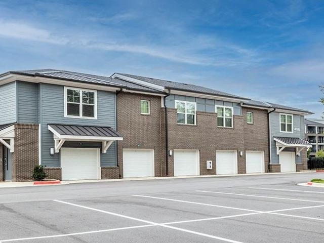 Aviation Crossing Apartments 2 Bedroom Apartment for Rent at 4555 Mccrimmon Pkwy, Morrisville, NC 27560
