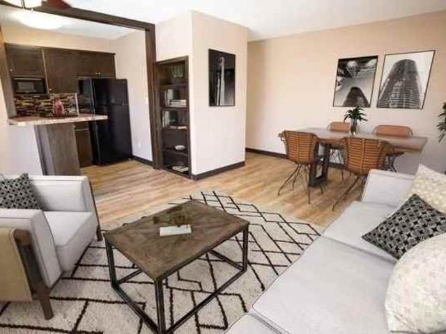 AVID Studio Apartment for Rent at 3431 Dupont Ave S, Minneapolis, MN 55408 CARAG