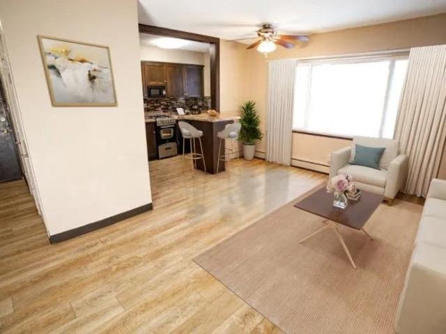 AVID Studio Apartment for Rent at 3431 Dupont Ave S, Minneapolis, MN 55408 CARAG