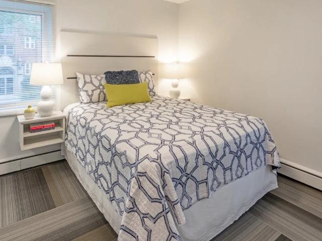 AVID 1 Bedroom Apartment for Rent at 3431 Dupont Ave S, Minneapolis, MN 55408 CARAG