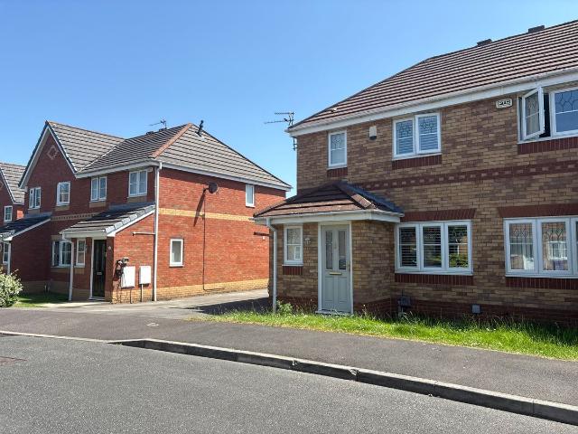 Avington Close, Liverpool L12, 2 bed property to rent, £1,400 pcm | PrimeLocation