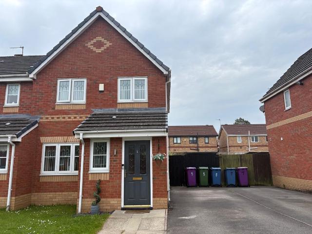 Avington Close, Liverpool L12, 3 bed property to rent, £1,300 pcm | PrimeLocation