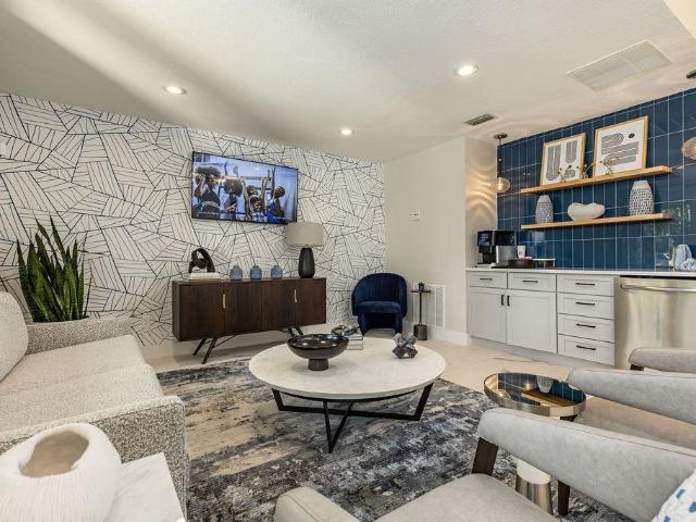 Avion at Carrollwood 2 Bedroom Apartment for Rent at 11500 N Dale Mabry Hwy, Tampa, FL 33618