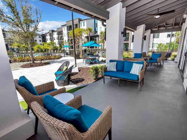 AVLI AT CROSSTOWN CENTER APARTMENTS 1 Bedroom Apartment for Rent at 9539 Delaney Creek Blvd, Tampa, FL 33619