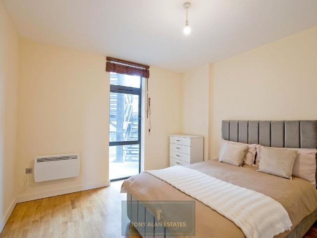 Axminster Road, London N7, 1 bed flat to rent, £1,850 pcm | PrimeLocation