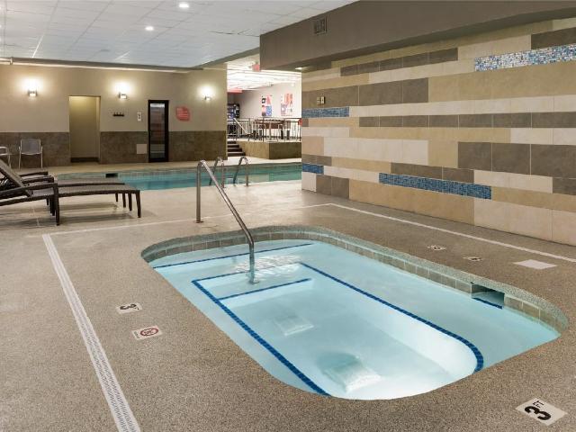 Axon Green 1 Bedroom Apartment for Rent at 3140 Chowen Ave S, Minneapolis, MN 55416 West Calhoun