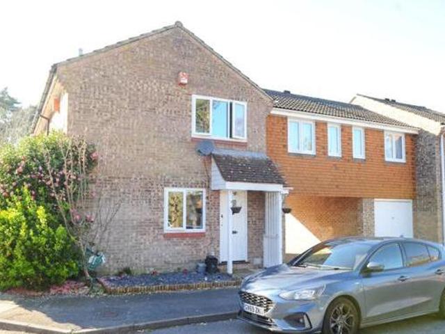 Axbridge, Bracknell, 1 Bedroom Semi detached