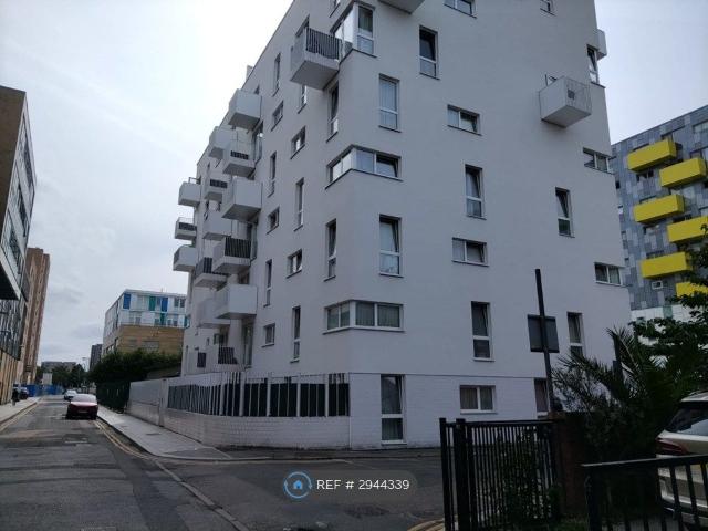 Axe St, Barking IG11, 1 bed flat to rent, £1,400 pcm | PrimeLocation