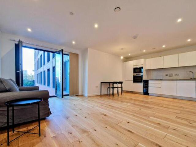 Axium, Windmill Street, 1 Bedroom Apartment