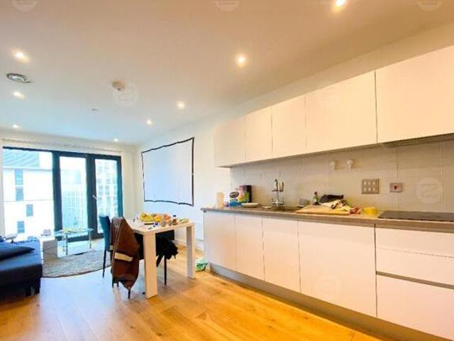 Axium, Windmill Street, 1 Bedroom Flat