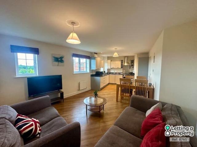 Axial Drive, Colchester, Essex CO4, 2 bed flat to rent, £1,100 pcm | PrimeLocation