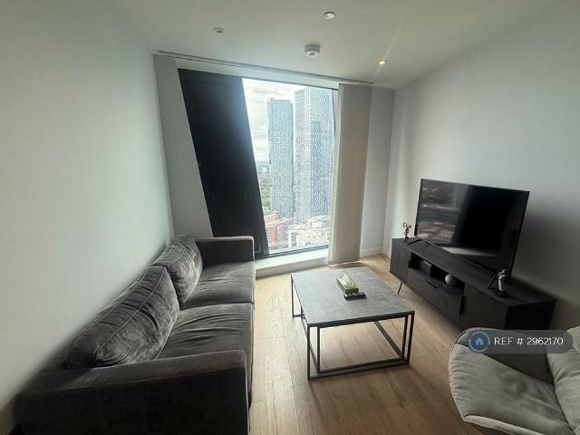 Axis Tower, Manchester, M1 2 bed flat to rent £1,675 pcm £387 pw