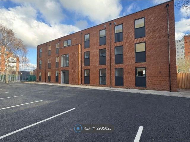 Axstone House, Slough SL2, 3 bed flat to rent, £2,095 pcm | PrimeLocation