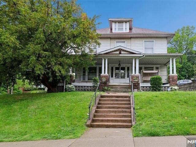 Aycrigg Ave, Passaic, Home For Sale
