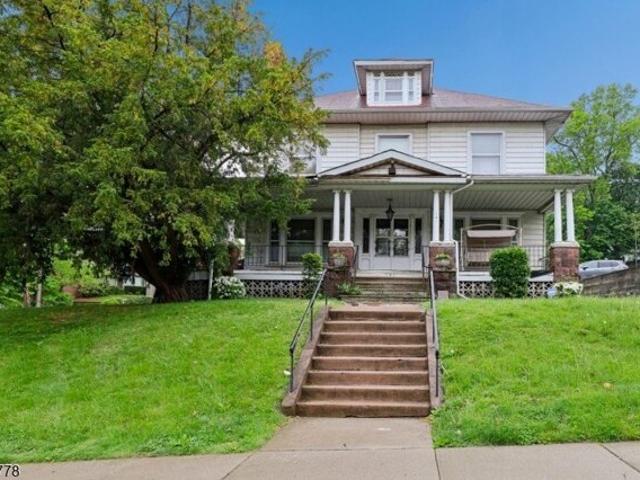 Aycrigg Ave, Passaic, Home For Sale