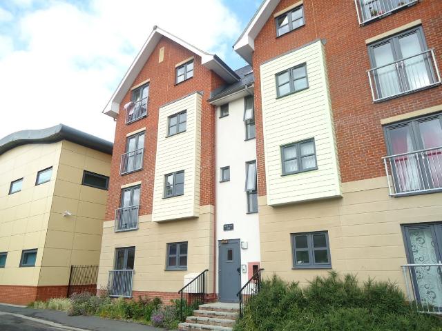 Aylward Street, Southsea PO1, 2 bed flat to rent, £1,250 pcm | PrimeLocation