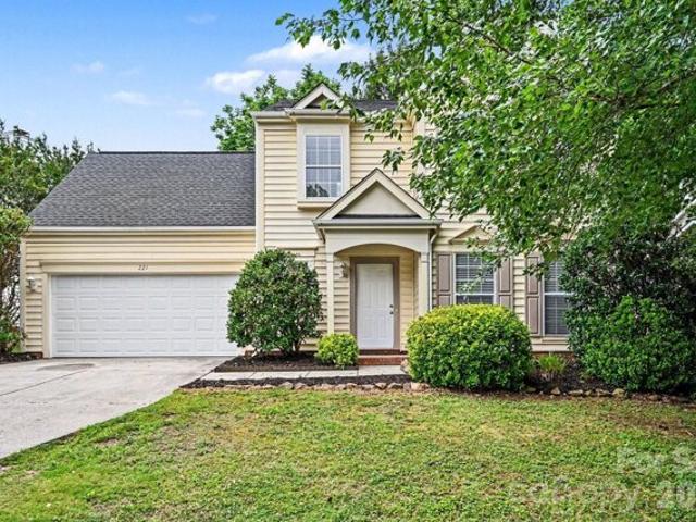 Aylesbury Ln, Indian Trail, Home For Sale