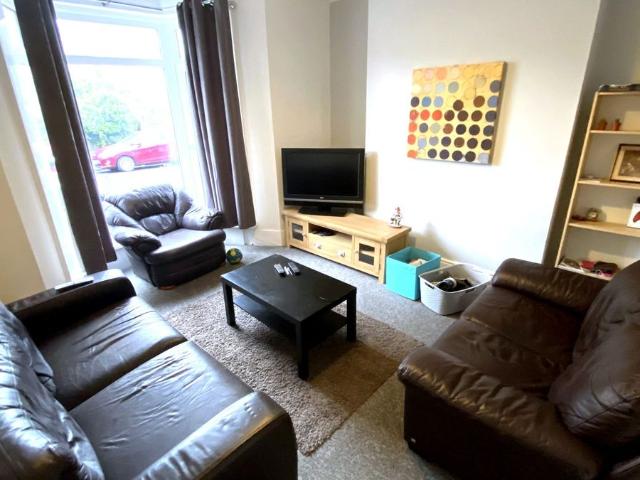 Aylesbury Road, Brynmill SA2, 4 bed shared accommodation to rent, £450 pcm | PrimeLocation