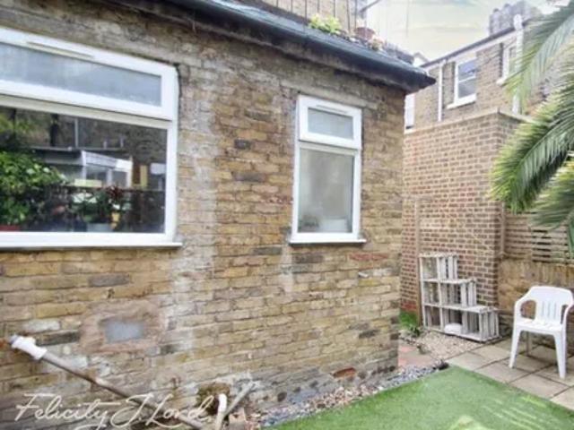 Aylesbury Road, London, SE17 2EQ, United Kingdom | 2 bed apartment for rent #167547929 | Rentberry