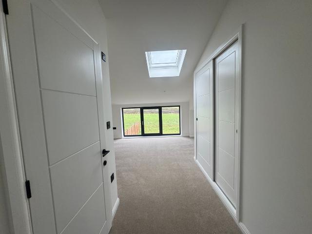 Aylesbury Road, Rowsham, Aylesbury HP22, 4 bed property to rent, £2,300 pcm | PrimeLocation