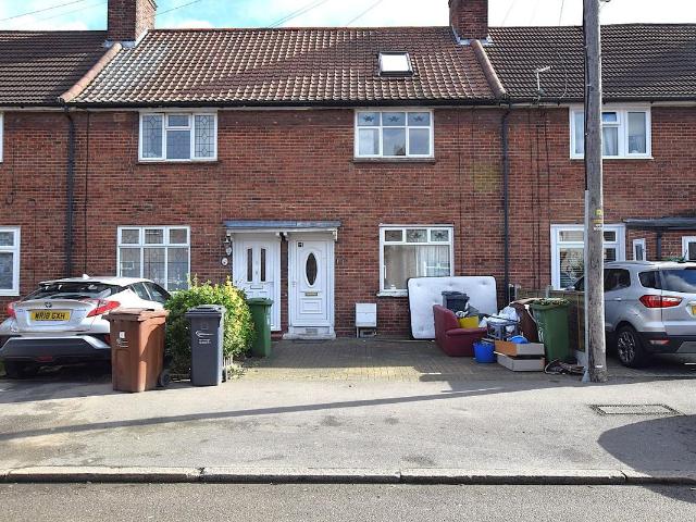Aylmer Road, Dagenham RM8, 3 bed terraced house to rent, £2,000 pcm | PrimeLocation