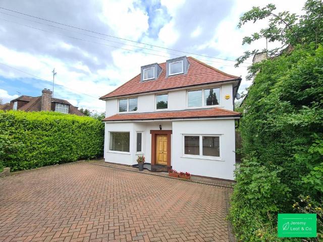 Aylmer Road, East Finchley, N2 6 bed detached house to rent £5,400 pcm £1,246 pw