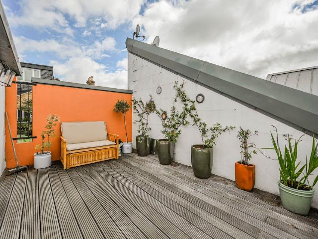 Aylmer Road, Leytonstone, London E11, 2 bed flat to rent, £3,750 pcm | PrimeLocation
