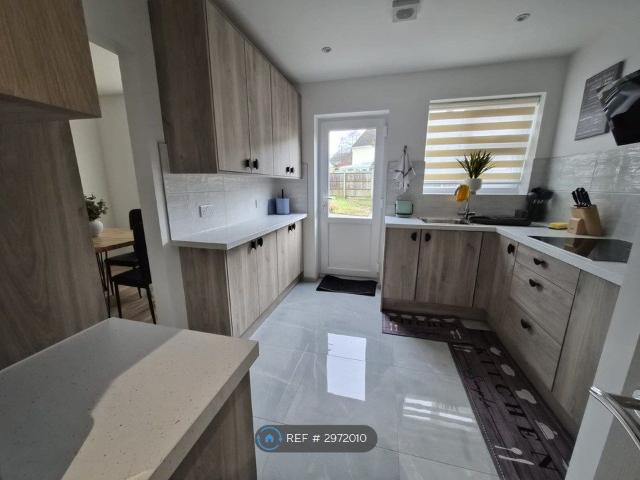 Aylminton Walk, Bristol BS11, Room to rent, £800 pcm | PrimeLocation