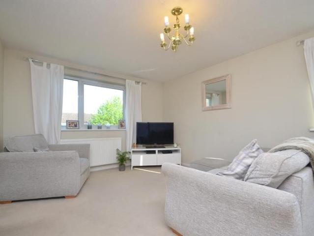 Aylsham Drive, Ickenham, UB10