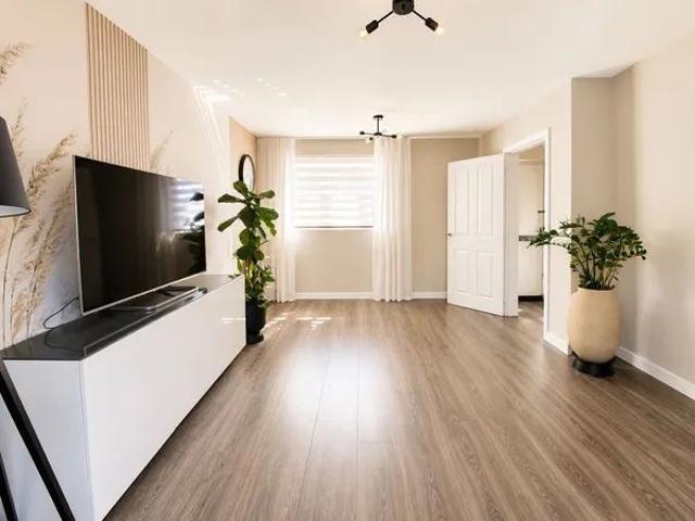 Ayron Road, South Ockendon, Property for rent