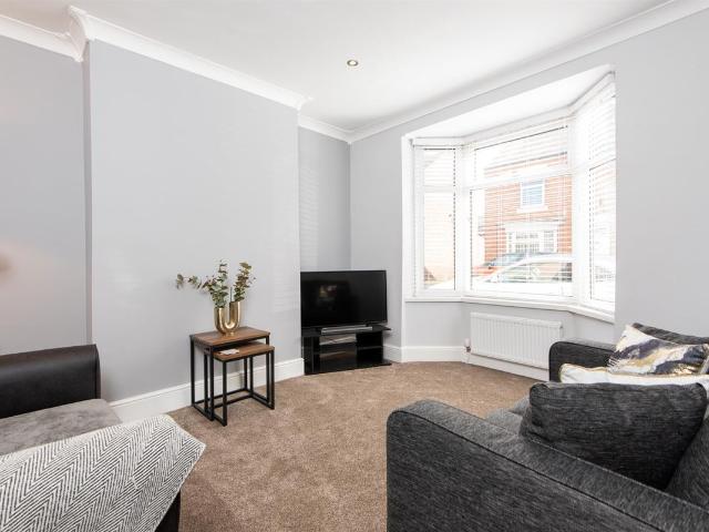 Aysgarth Road, Darlington DL1, 2 bed terraced house to rent, £575 pcm | PrimeLocation
