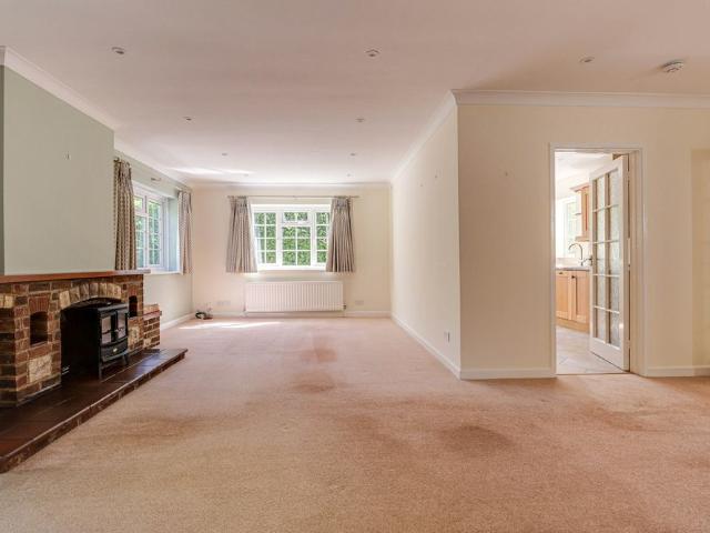 Aysgarth Road, Redbourn, AL3 7PJ