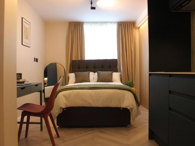 Aytoun Road, London SW9, Room to rent, £1,200 pcm | PrimeLocation